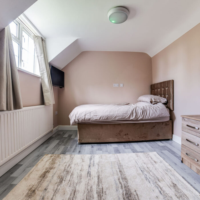 Yew Tree house – Bayleaf Care